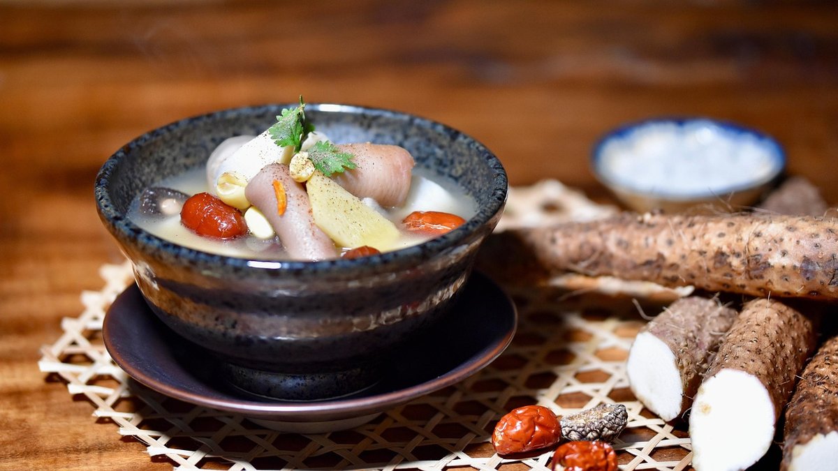 Unlock Chinese Yam Plant Benefits and Uses - Plant Grower World